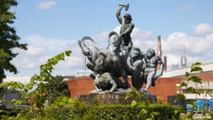 Thor statue | Odense | Denmark | Sightseeing - Skjalden.com