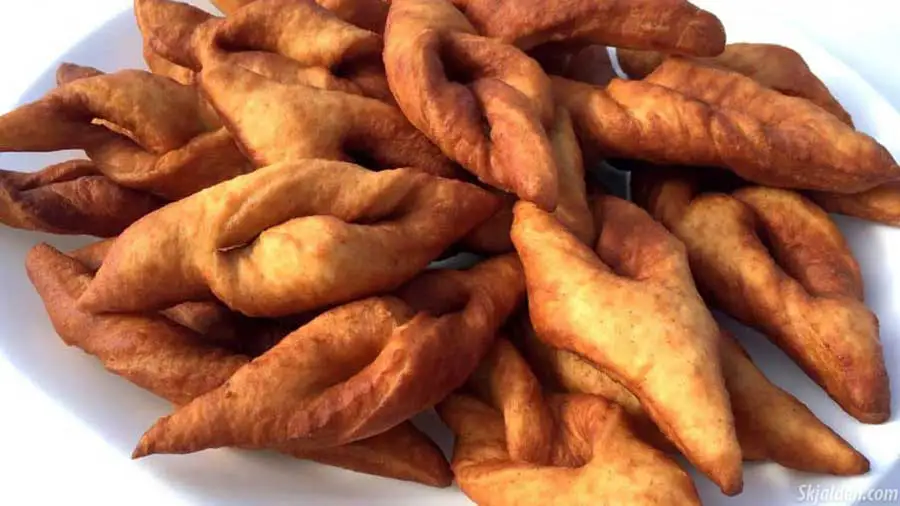 Kleinur | The Icelandic Donut